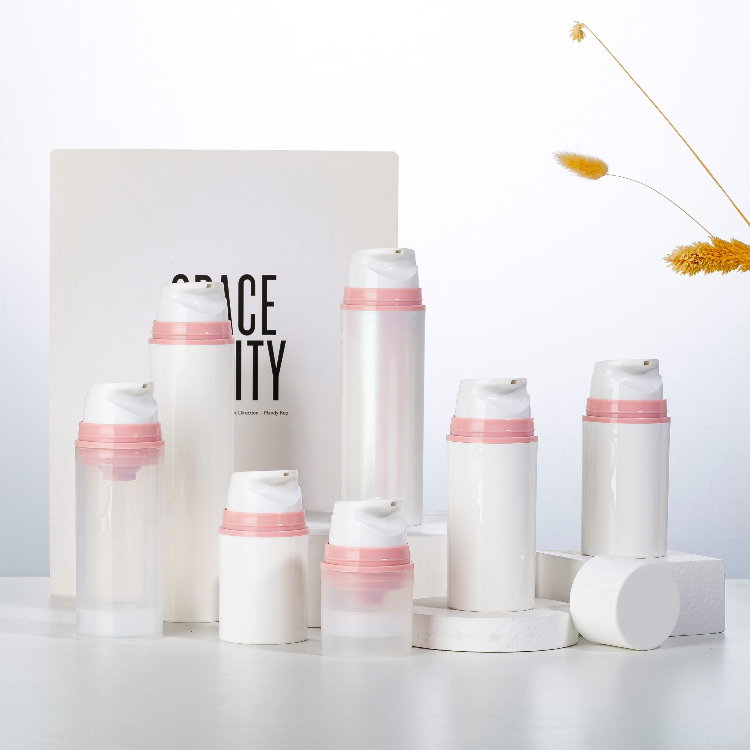 High End Plastic Cosmetic Packaging Bottle | XingYuan